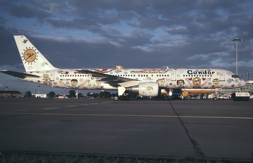 Condor B757-200 D-ABNF (Rizzi-Bird)