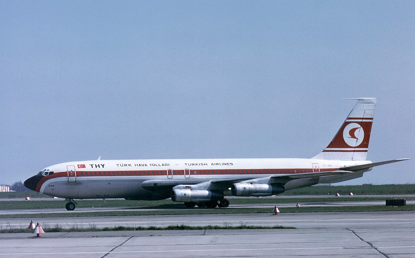 THY B707-100 TC-JBD