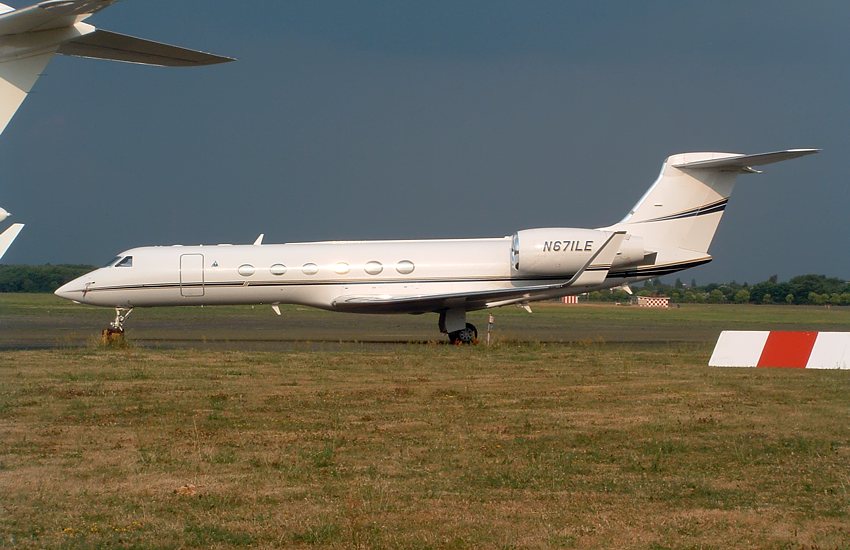 n671le_gulfstream 5