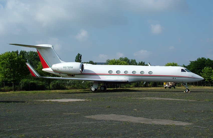 n675rw_gulfstream 5