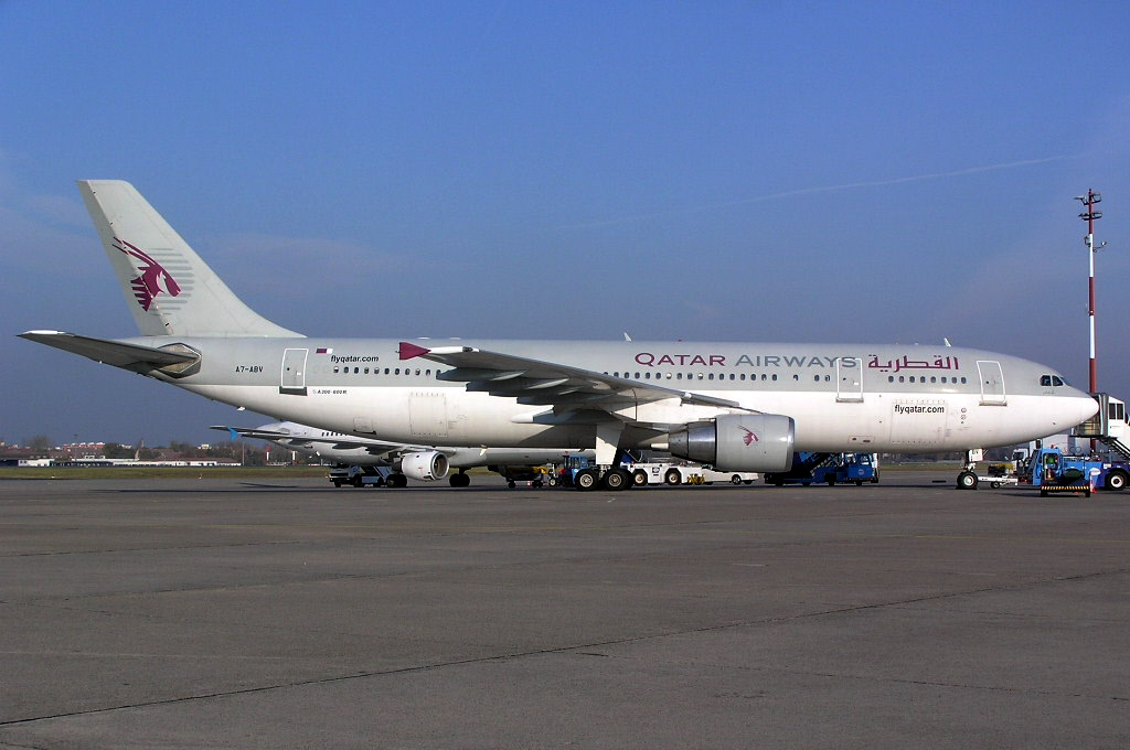 A7-ABV - Airbus A300-622R - c/n 690 - Qatar Airways